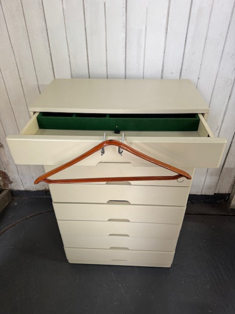 Hulsta Chest of Drawers – FISH4JUNK