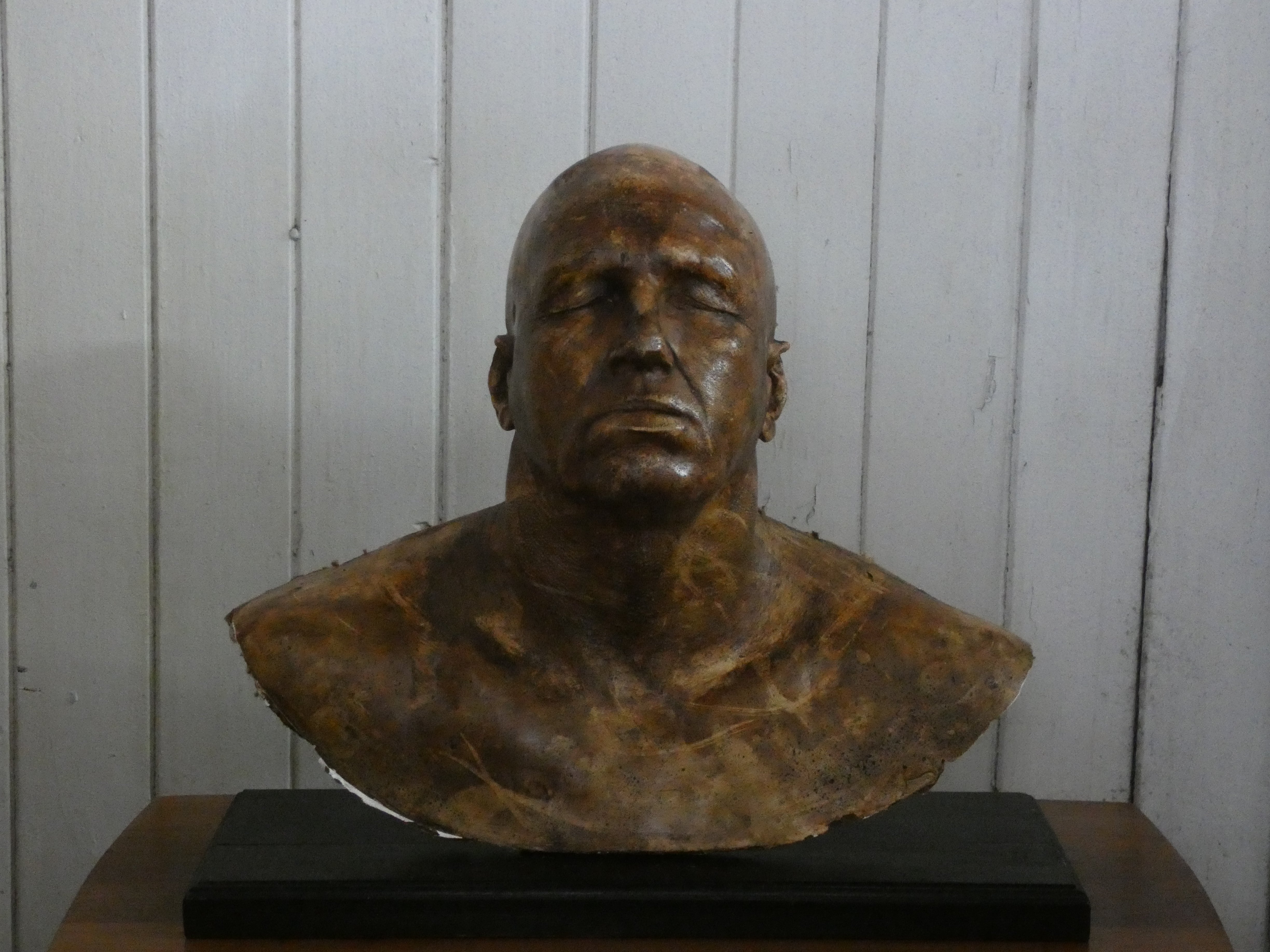 Vintage Plaster Death Mask on Black Wooden Stand – Gothic Memento Mori ...